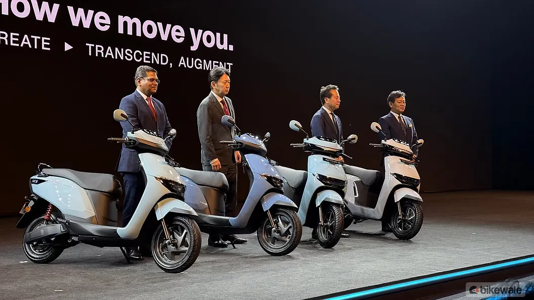 Honda Activa e Right Front Three Quarter Image – BikeWale