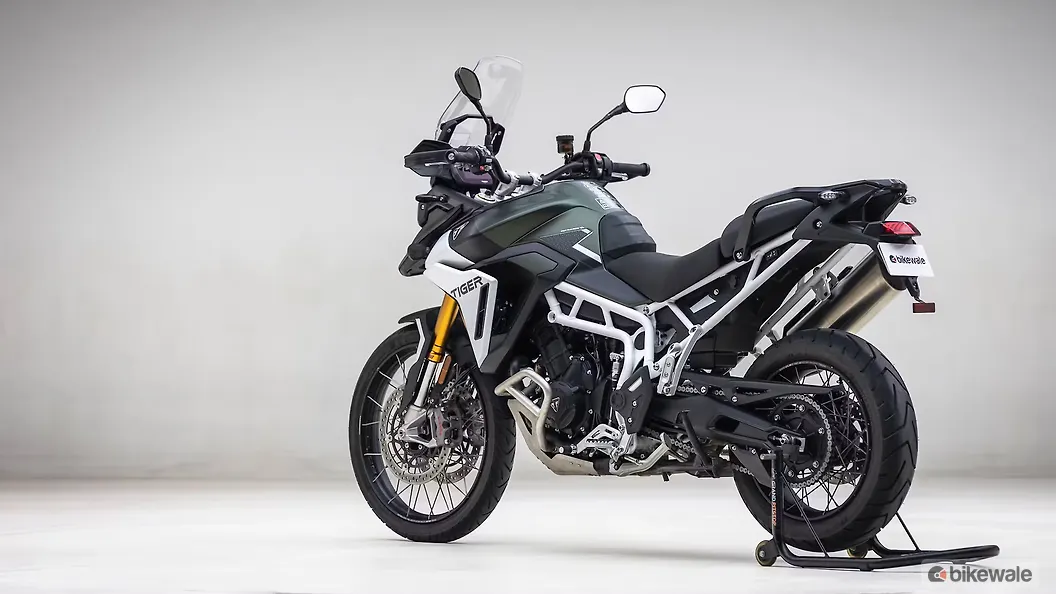 Triumph Tiger 900 Right Rear Three Quarter Image – BikeWale