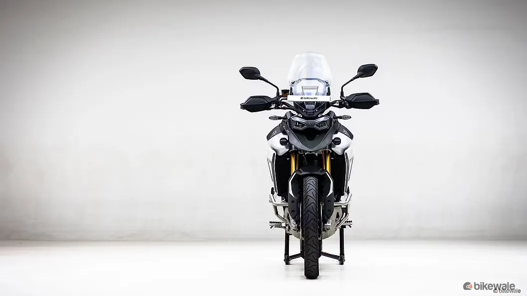 Triumph Tiger 900 Left Side View Image – BikeWale