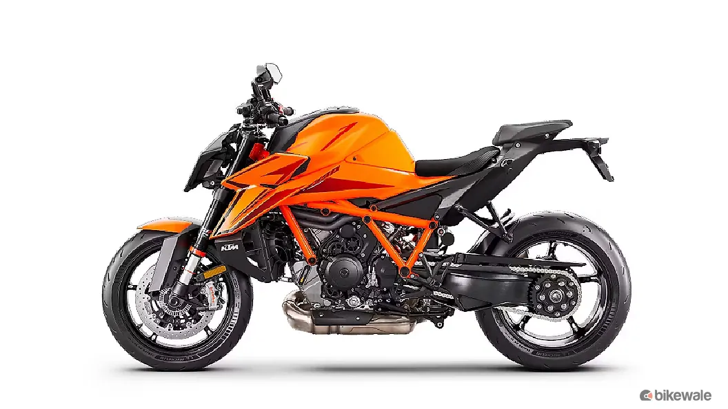 KTM 1390 Super Duke R Front View Image – BikeWale