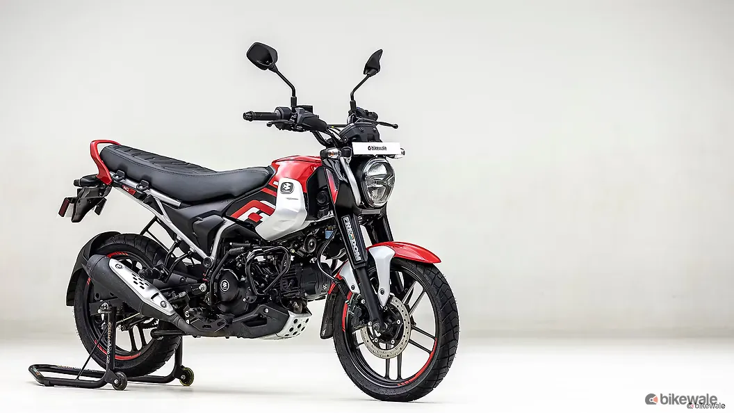 Bajaj Freedom Right Front Three Quarter Image – BikeWale
