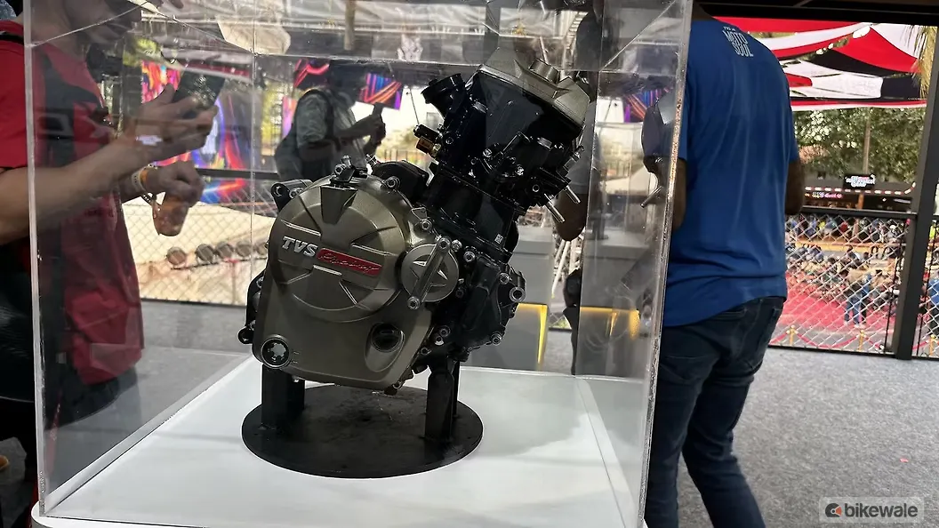 TVS Apache RR 310 Engine From Right Image – BikeWale