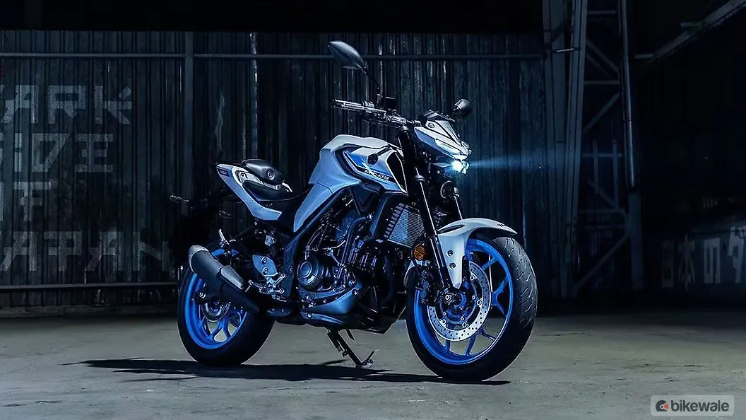 Yamaha MT-03 Right Side View Image – BikeWale