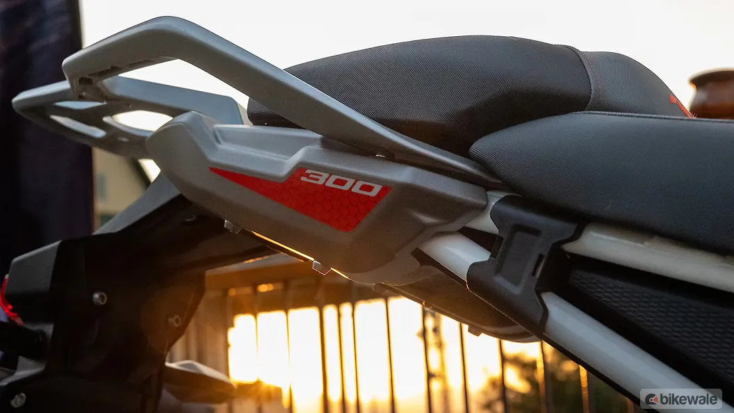 TVS Apache RTX Drive Chain and Sprocket Image – BikeWale