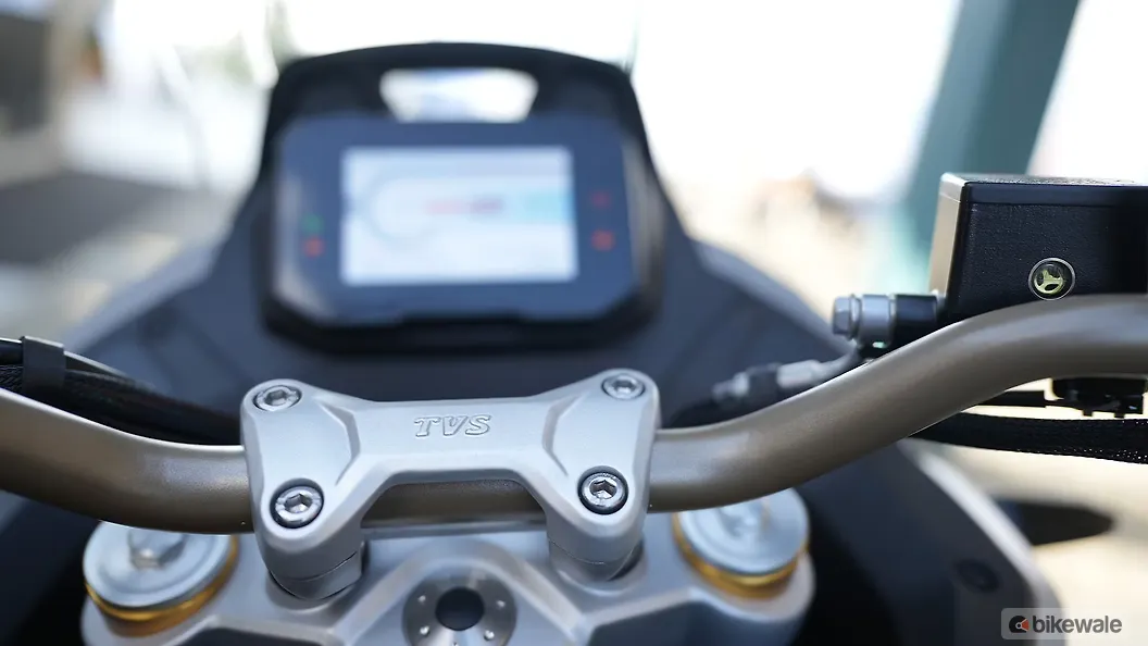 TVS Apache RTX Instrument Cluster Image – BikeWale