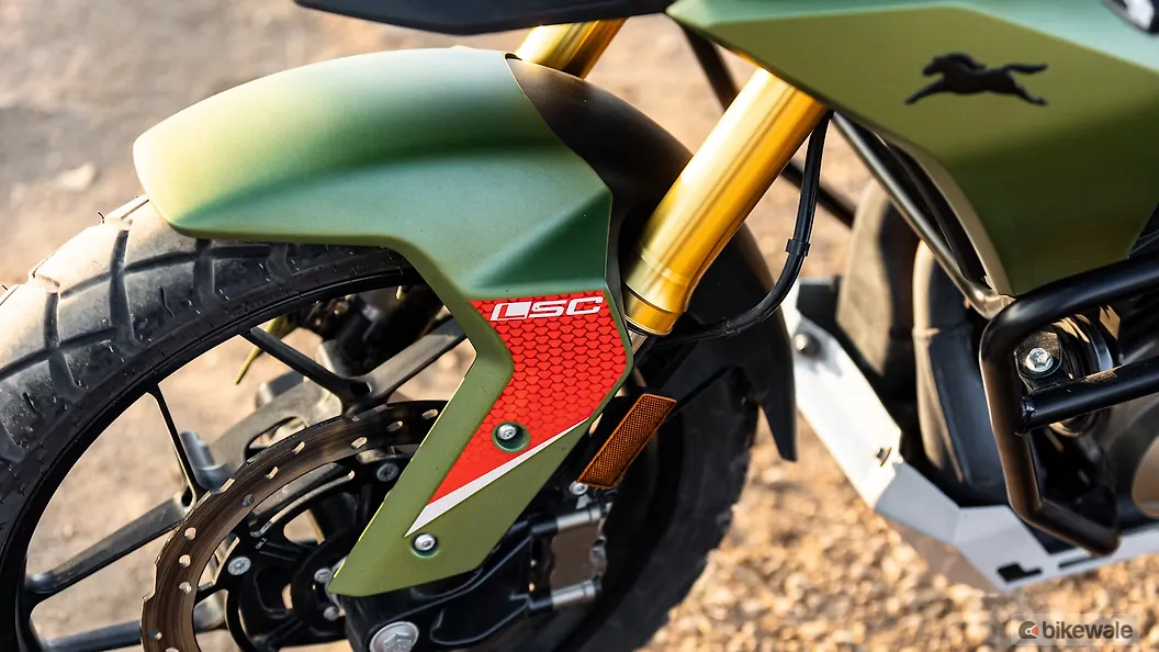 TVS Apache RTX Front Tyre Image – BikeWale