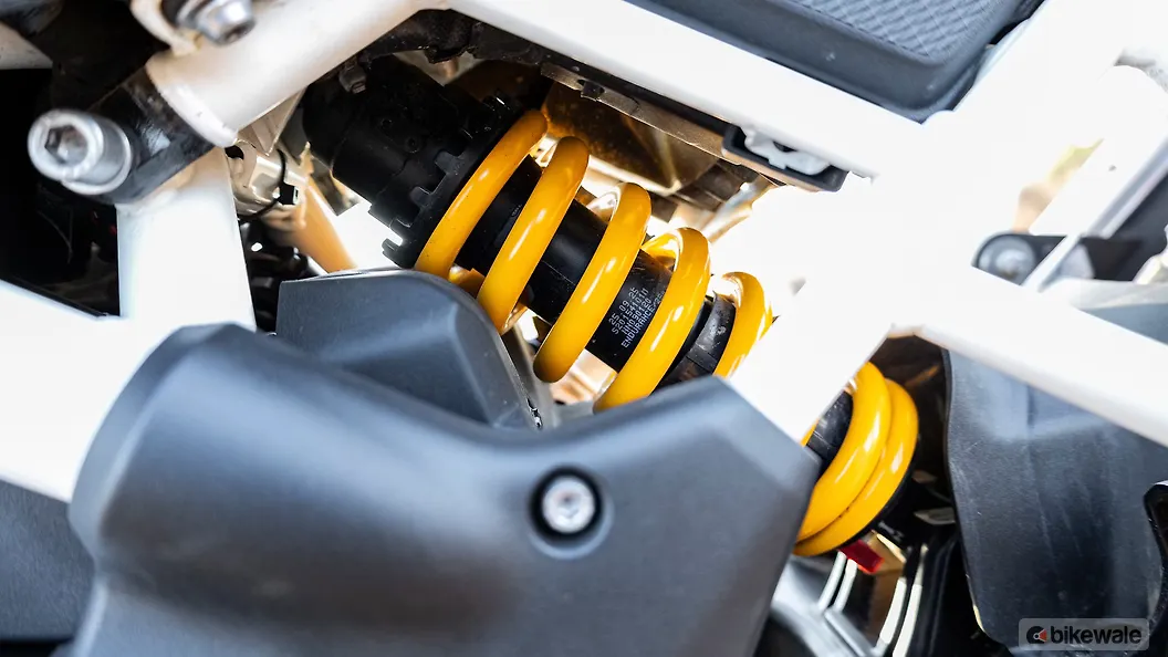 TVS Apache RTX Oil Cap/Dipstick Image – BikeWale