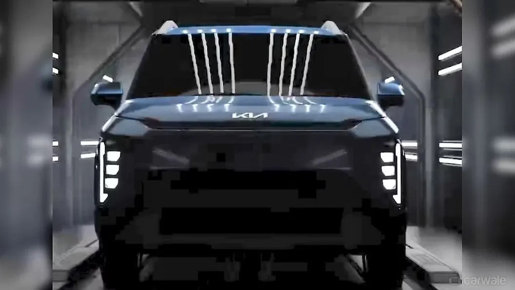 Syros Front View Image, Syros Photos in India - CarWale