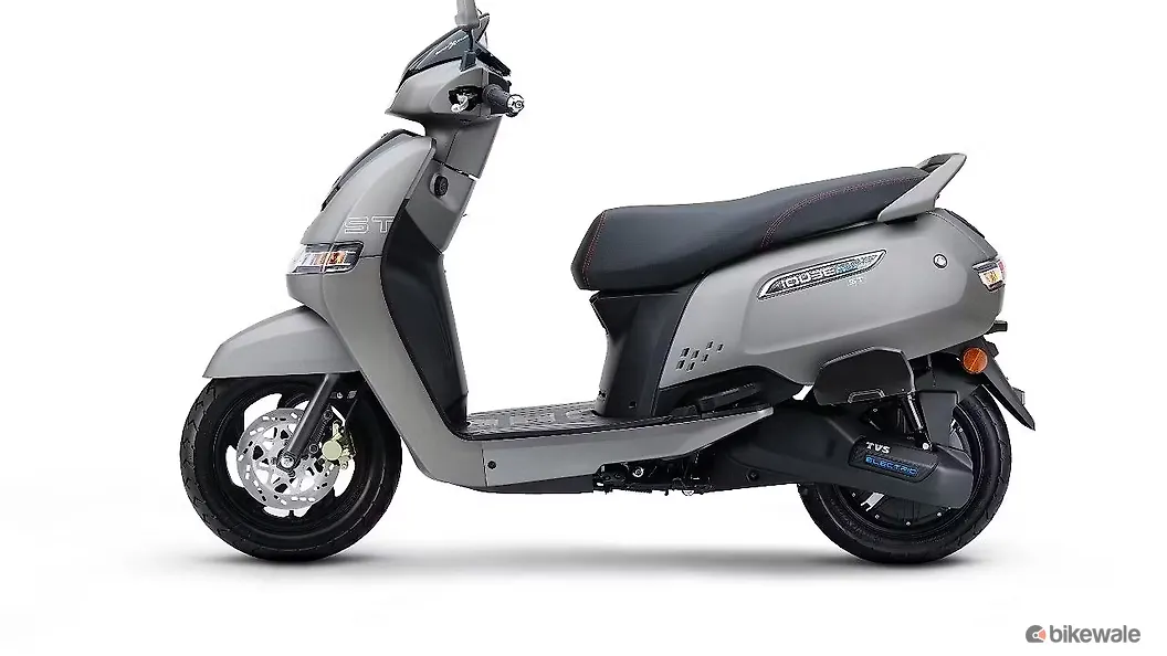 TVS iQube Left Side View Image – BikeWale