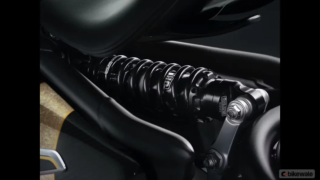 Triumph Bonneville Bobber Right Rear Three Quarter Image – BikeWale