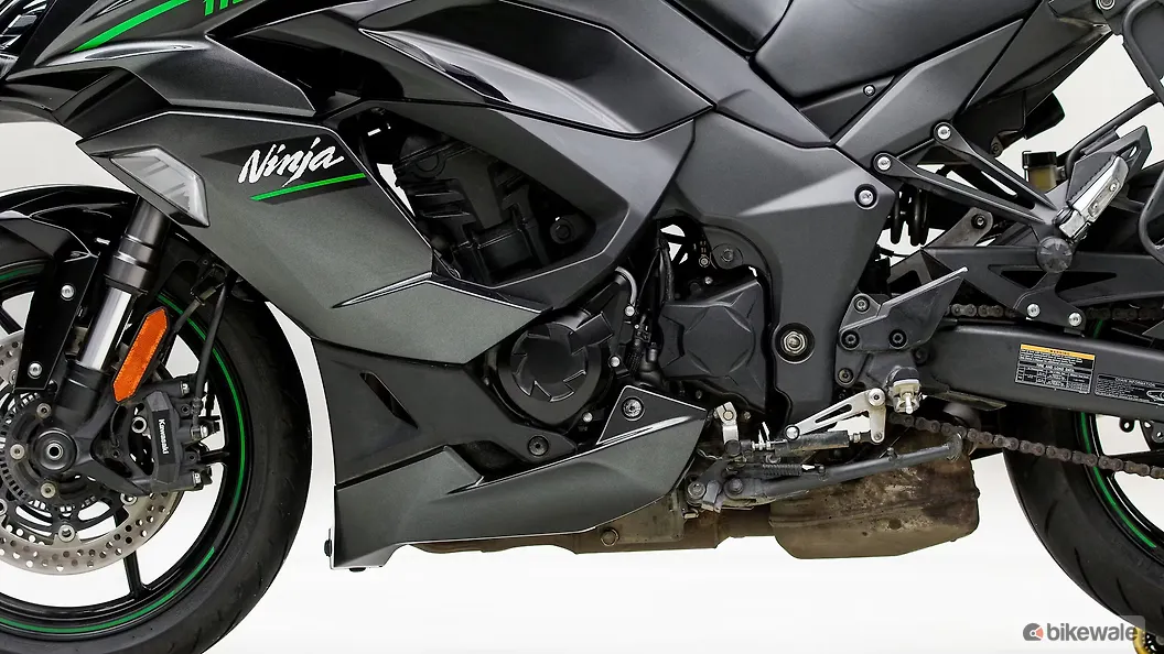 Kawasaki Ninja 1100SX [2025] Engine From Right Image – BikeWale