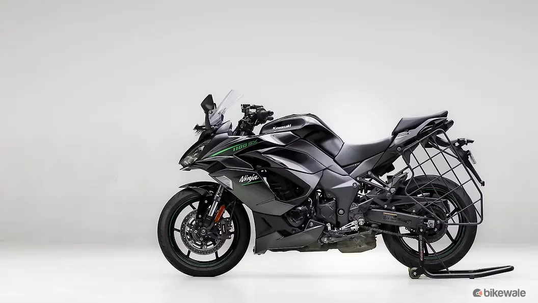 Kawasaki Ninja 1100SX [2025] Left Rear Three Quarter Image – BikeWale
