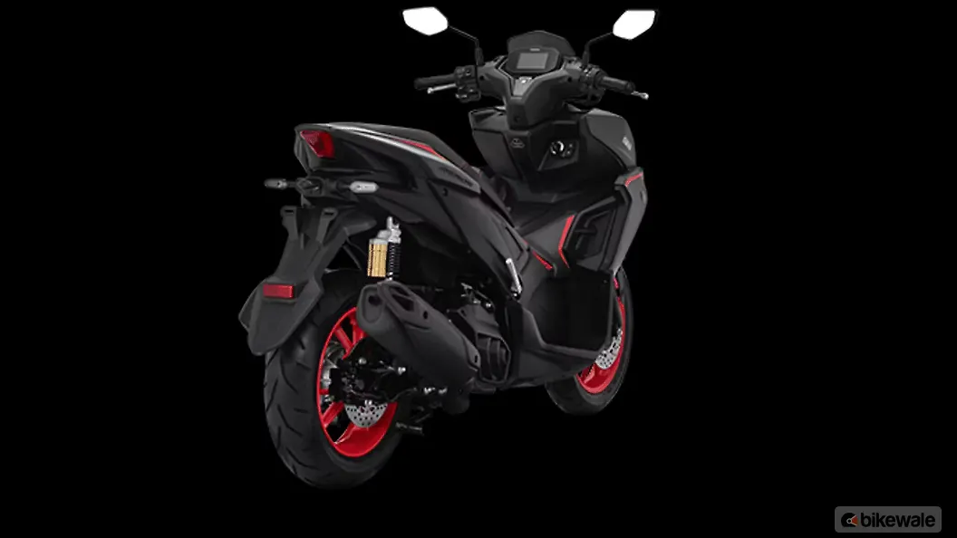 Yamaha Aerox 155 Right Rear Three Quarter Image – BikeWale