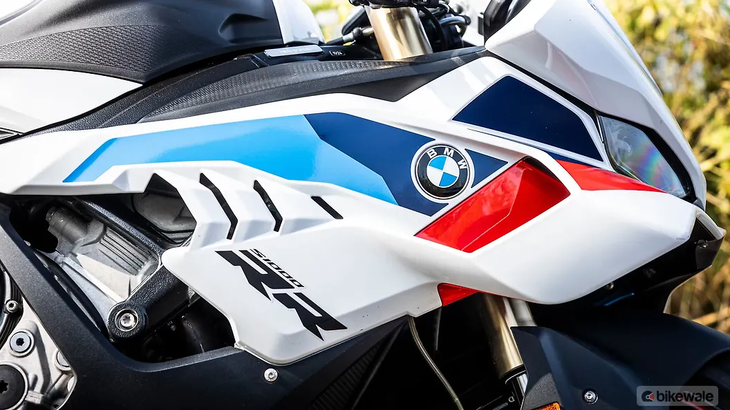 BMW S1000RR Branding/Fuel Tank Decal Image – BikeWale