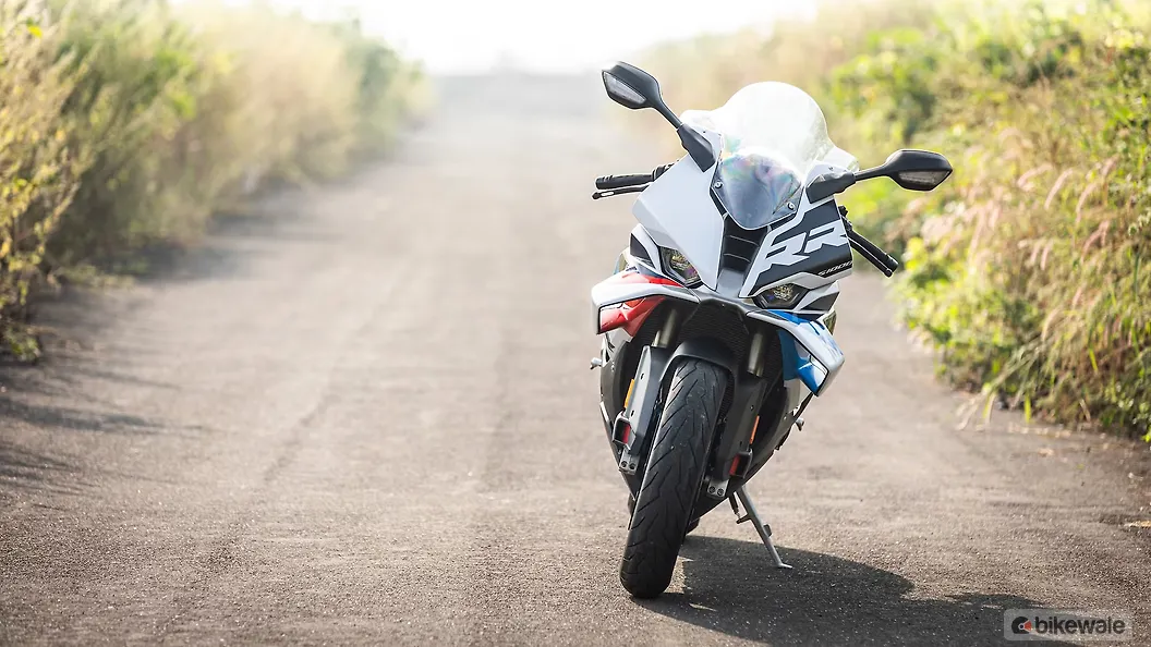 BMW S1000RR Front View Image – BikeWale