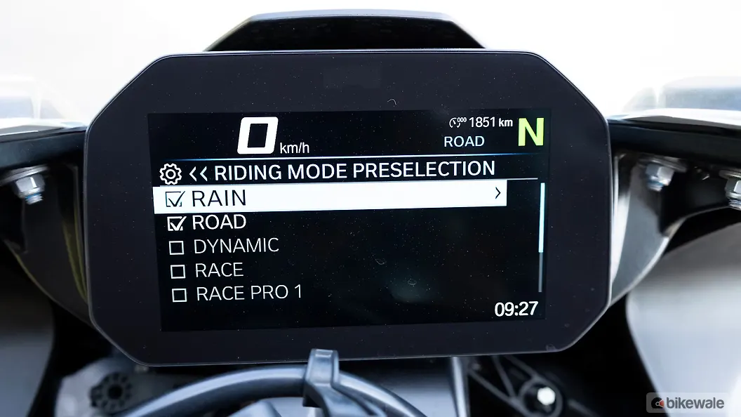 BMW S1000RR Riding Modes Image – BikeWale