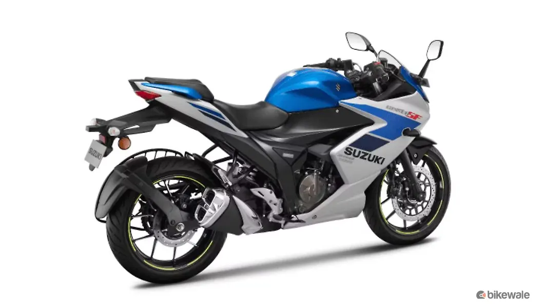 Suzuki Gixxer SF 250 Left Front Three Quarter Image – BikeWale