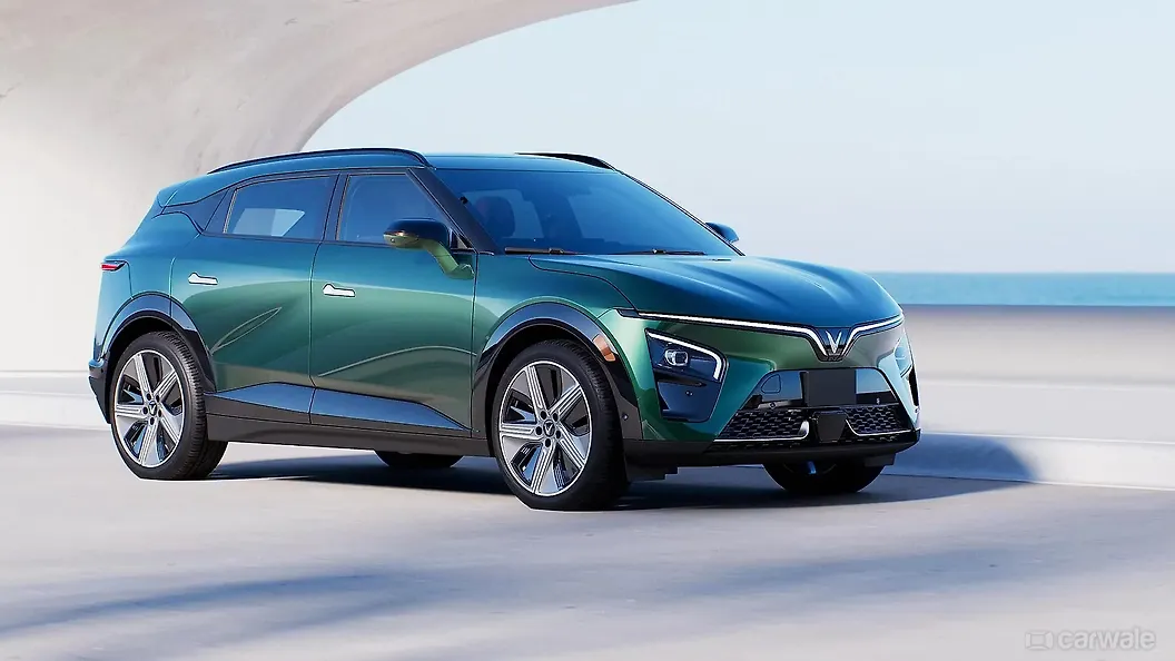 VF 7 Right Front Three Quarter Image, VF 7 Photos in India - CarWale