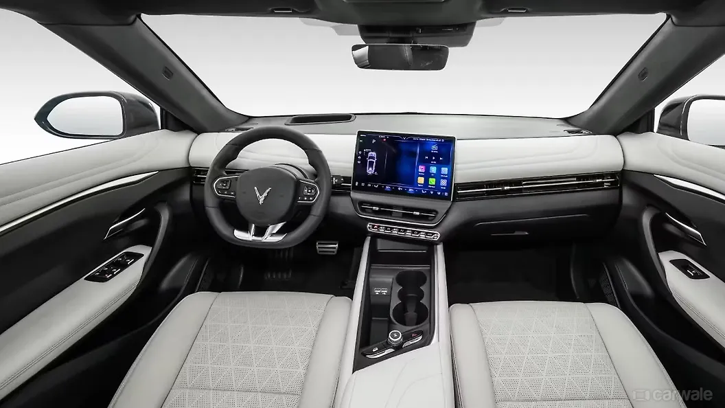 VF 7 Front View Image, VF 7 Photos in India - CarWale