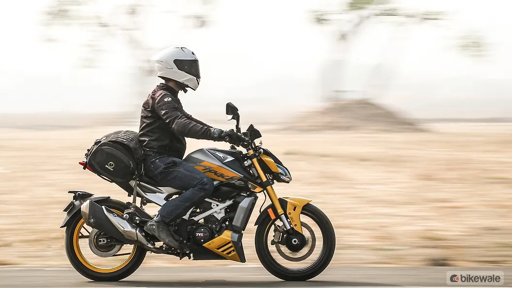 TVS Apache RTR 310 [2023-2024] Right Side View Image – BikeWale