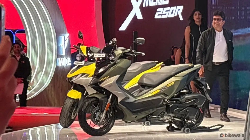 Hero Xoom 160 Left Side View Image – BikeWale