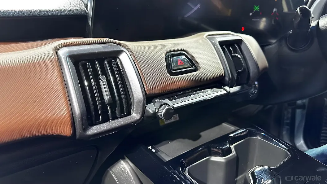 e Vitara Front View Image, e Vitara Photos in India - CarWale