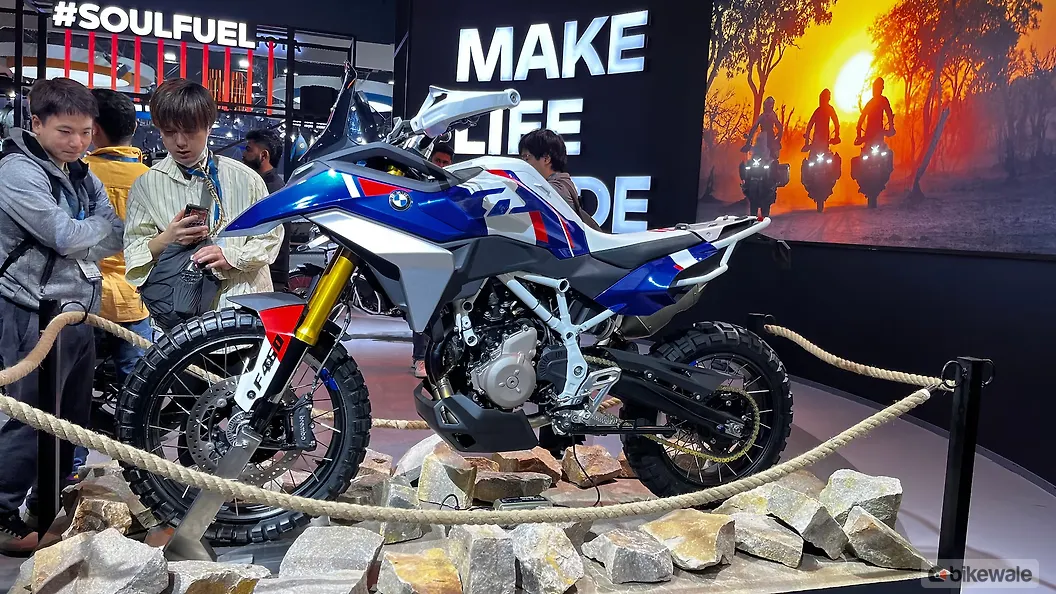 BMW F 450 GS Right Side View Image – BikeWale