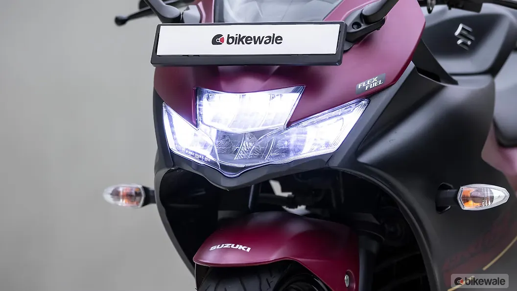 Suzuki Gixxer SF 250 Flex Fuel Front Headlamp Cowl Image – BikeWale