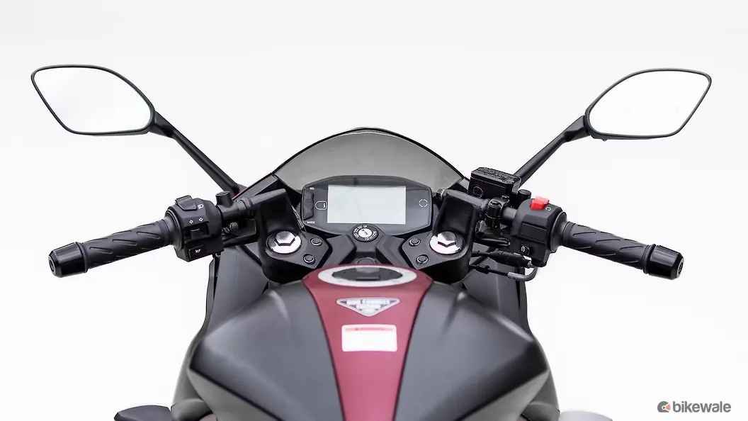 Suzuki Gixxer SF 250 Flex Fuel Rear Turn Indicators Image – BikeWale