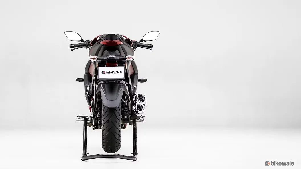 Suzuki Gixxer SF 250 Flex Fuel Left Side View Image – BikeWale