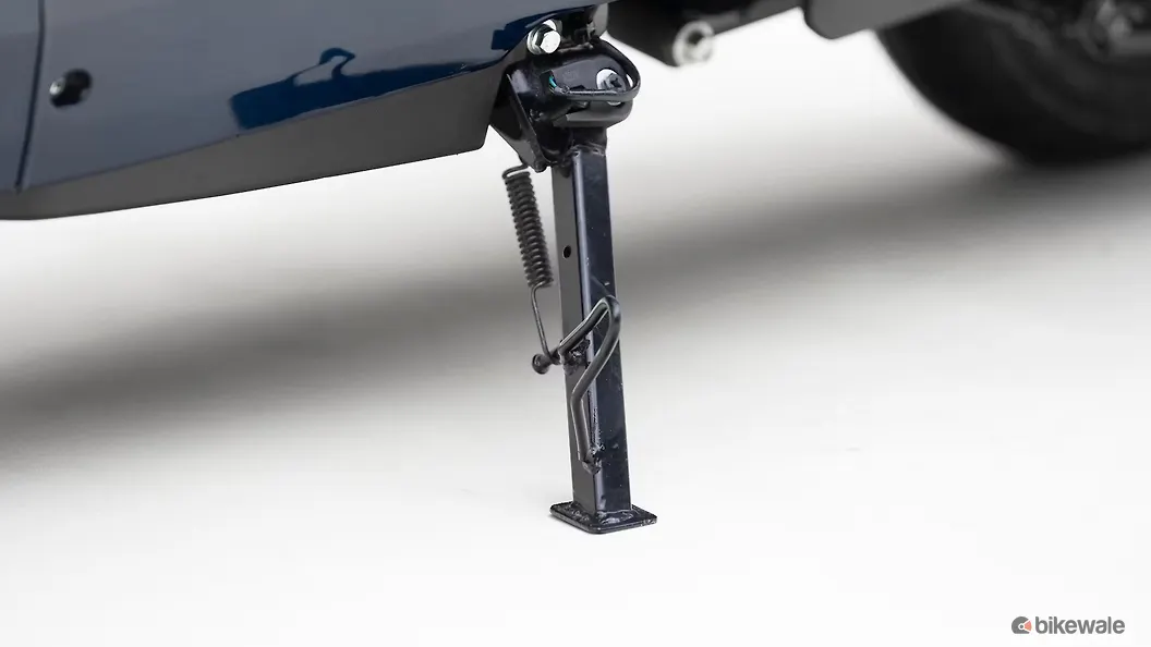 TVS iQube Side Stand Image – BikeWale