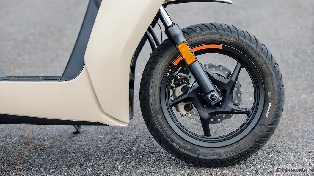 Ather 450X Front Fender Image – BikeWale