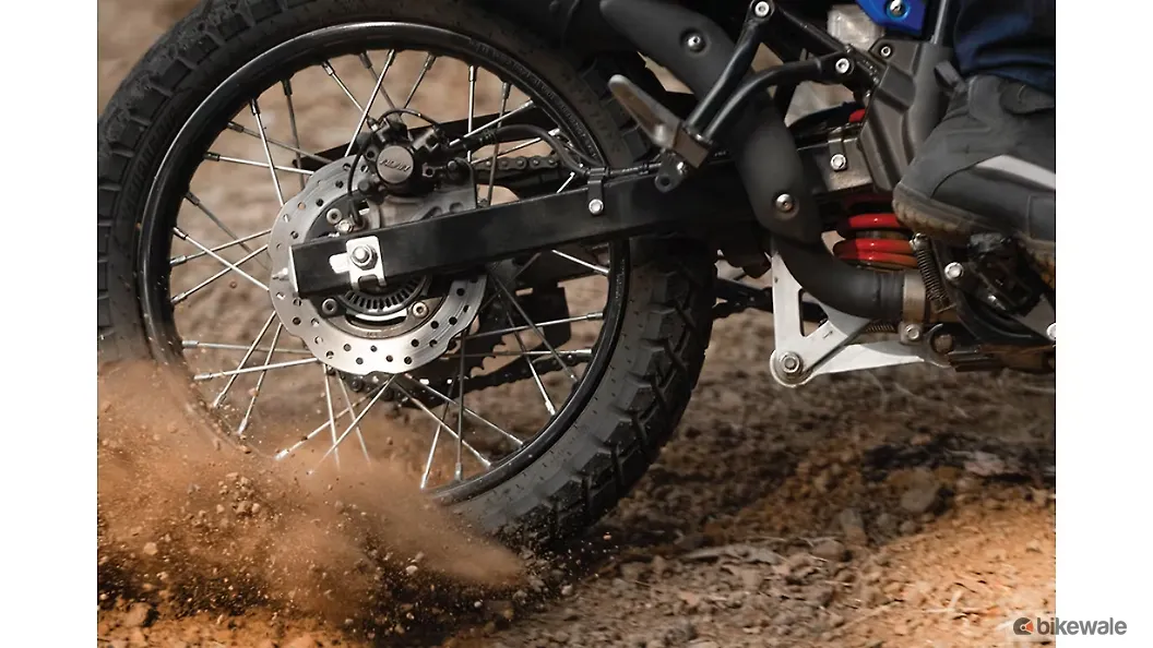 Hero Xpulse 210 Left Rear Three Quarter Image – BikeWale