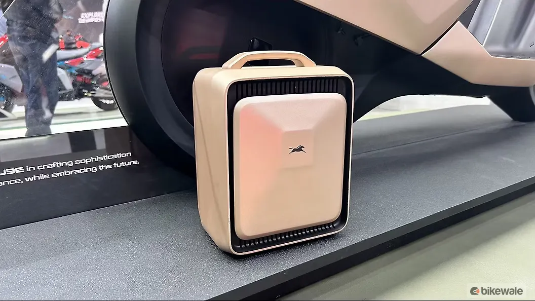 TVS iQube Battery pack Image – BikeWale