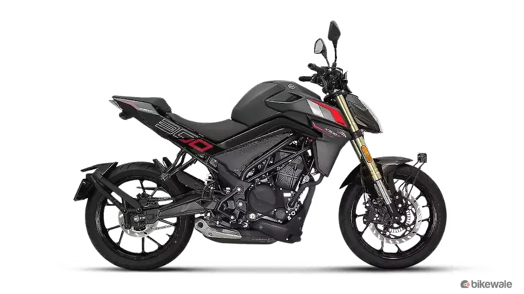 Keeway K300 SF Right Side View Image – BikeWale