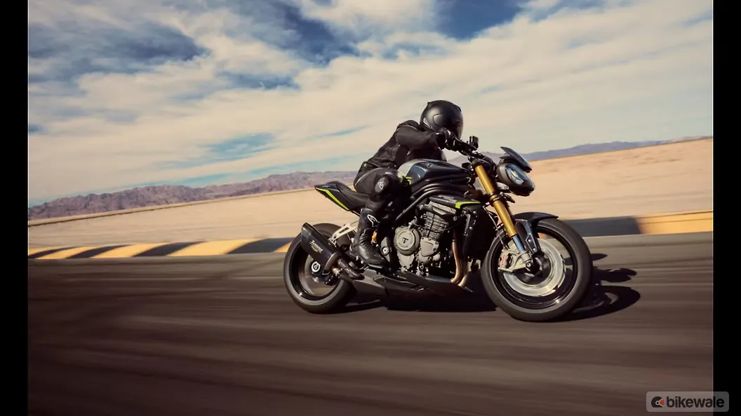 Images of Triumph Speed Triple 1200 RS [2024] | Photos of Speed Triple ...
