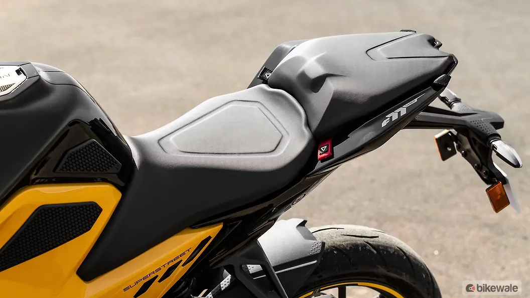 Ultraviolette F77 SuperStreet Rear Mudguard Image – BikeWale