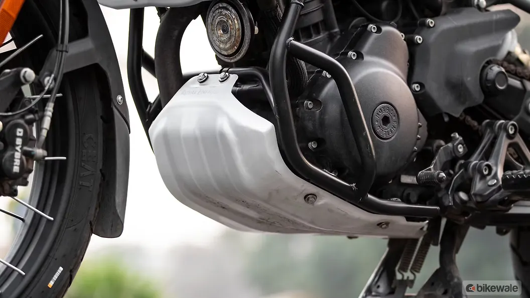 Royal Enfield Himalayan 450 Right Side View Image – BikeWale