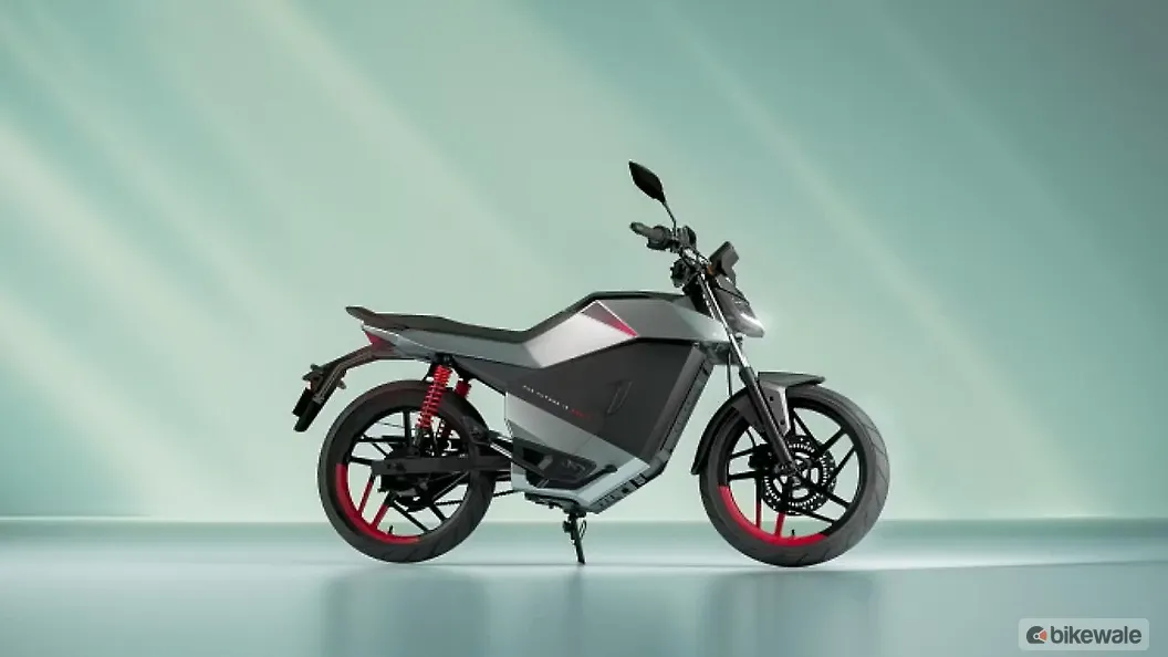 OLA Roadster Right Side View Image – BikeWale
