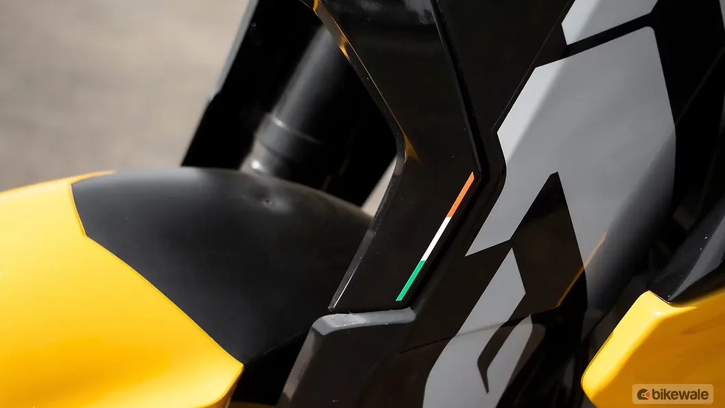 Ultraviolette F77 SuperStreet Right Rear Three Quarter Image – BikeWale