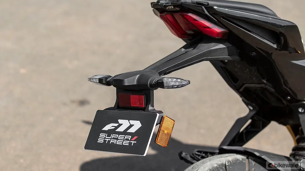 Ultraviolette F77 SuperStreet Right Side View Image – BikeWale