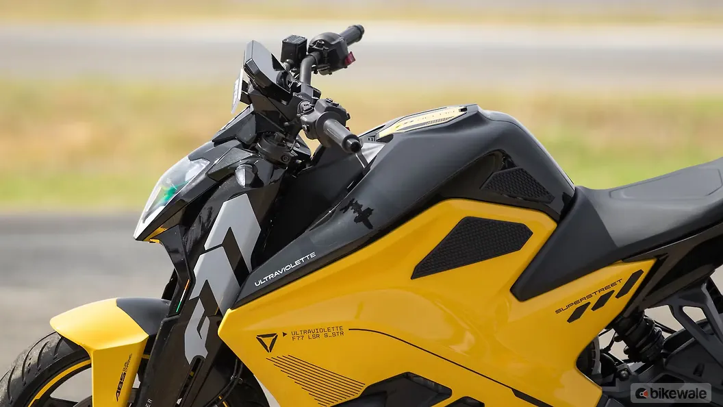 Ultraviolette F77 SuperStreet Right Side View Image – BikeWale