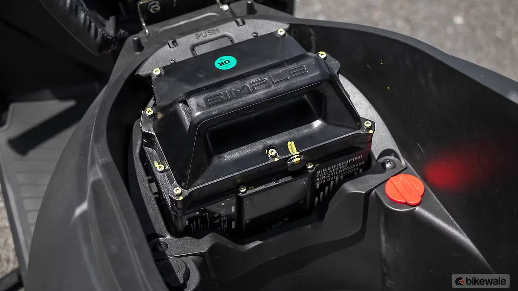 Simple Energy One Battery Compartment Image – BikeWale