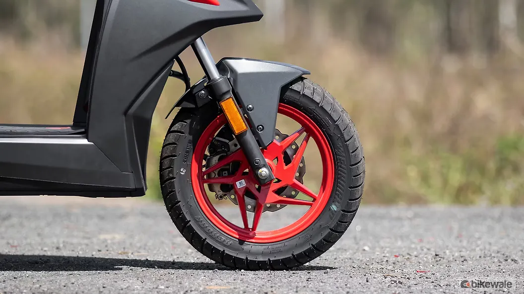 Simple Energy One Front Wheel Image – BikeWale