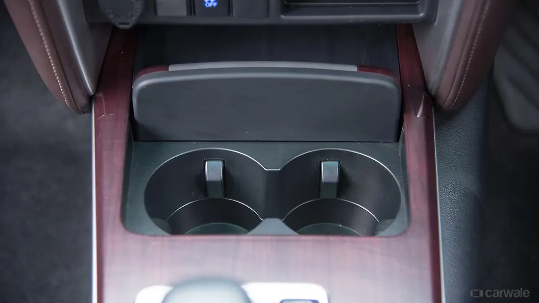 Fortuner [2016-2021] Cup Holders Image, Fortuner [2016-2021] Photos in ...