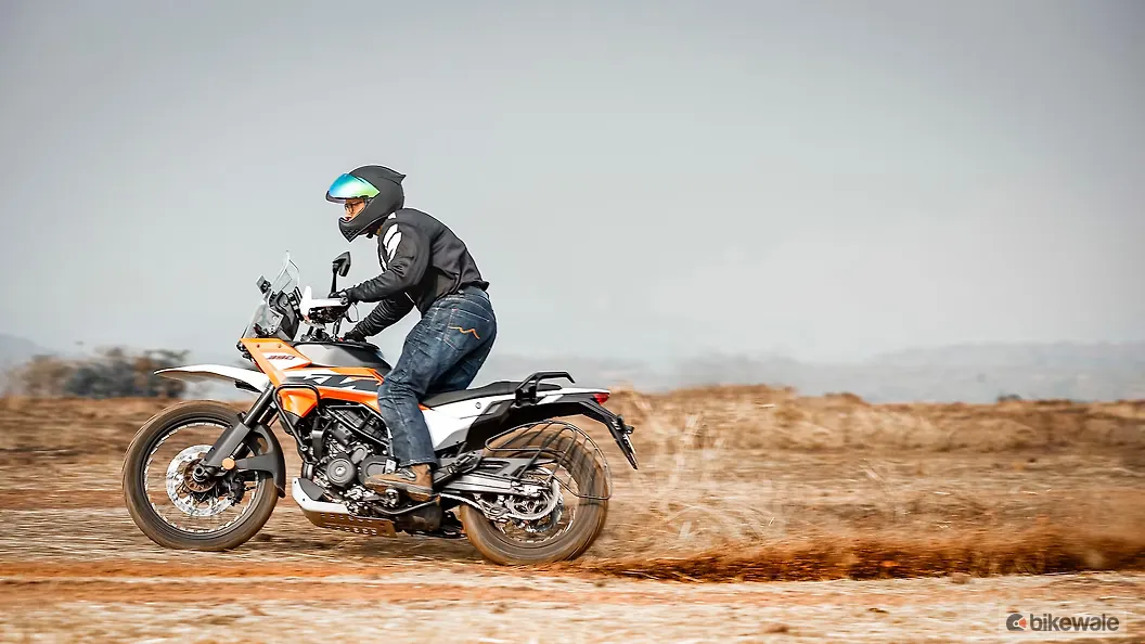 KTM 390 Adventure Right Side View Image – BikeWale