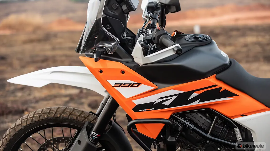 KTM 390 Adventure Right Side View Image – BikeWale
