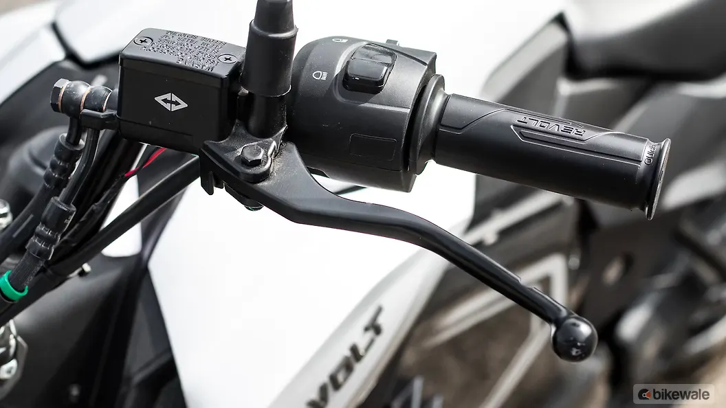 Revolt RV BlazeX Multi-Controller Image – BikeWale