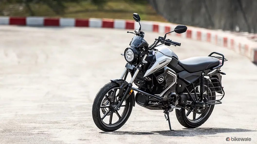Revolt RV BlazeX Right Side View Image – BikeWale