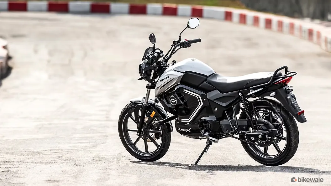 Revolt RV BlazeX Left Rear Three Quarter Image – BikeWale